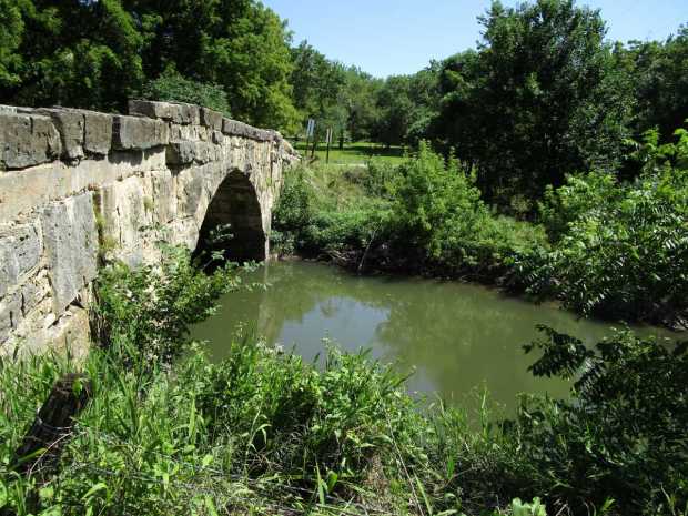 Stone Arch Bridges: The Concept Explained – Stone Arch Bridges