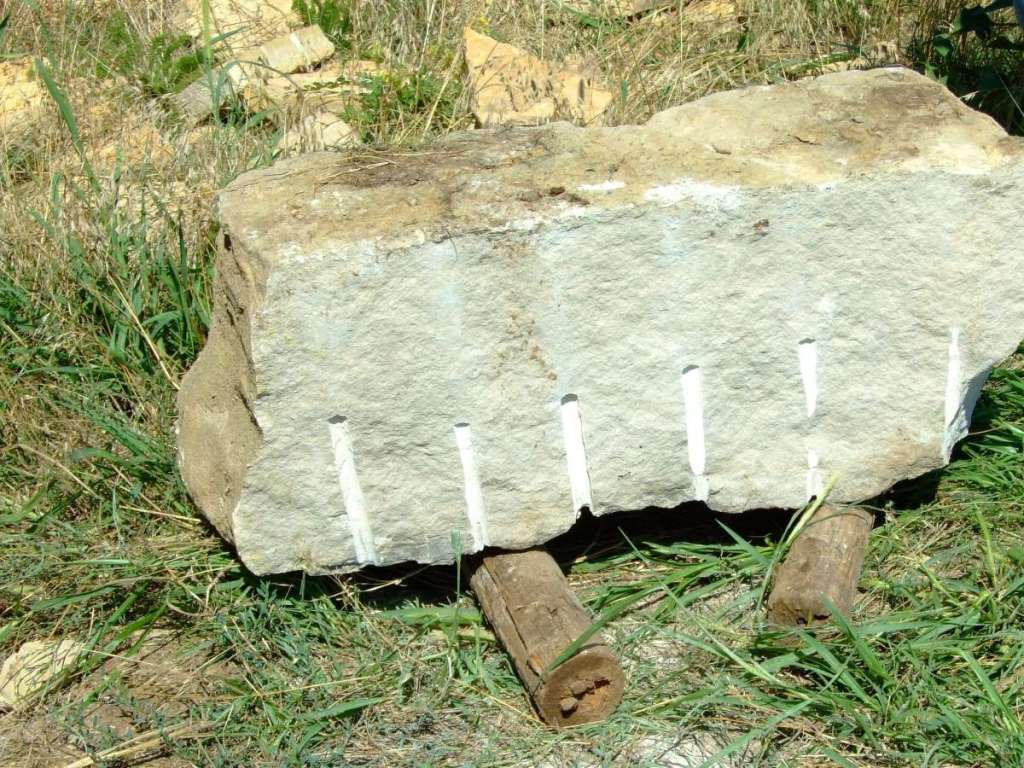 Moving Large Stones Manually – Stone Arch Bridges